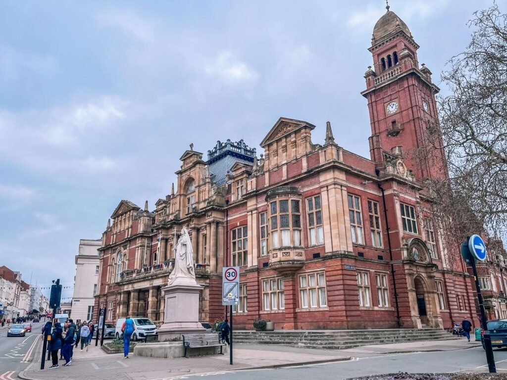 8 Tips for Making the Most of Leamington Spa - Its Released