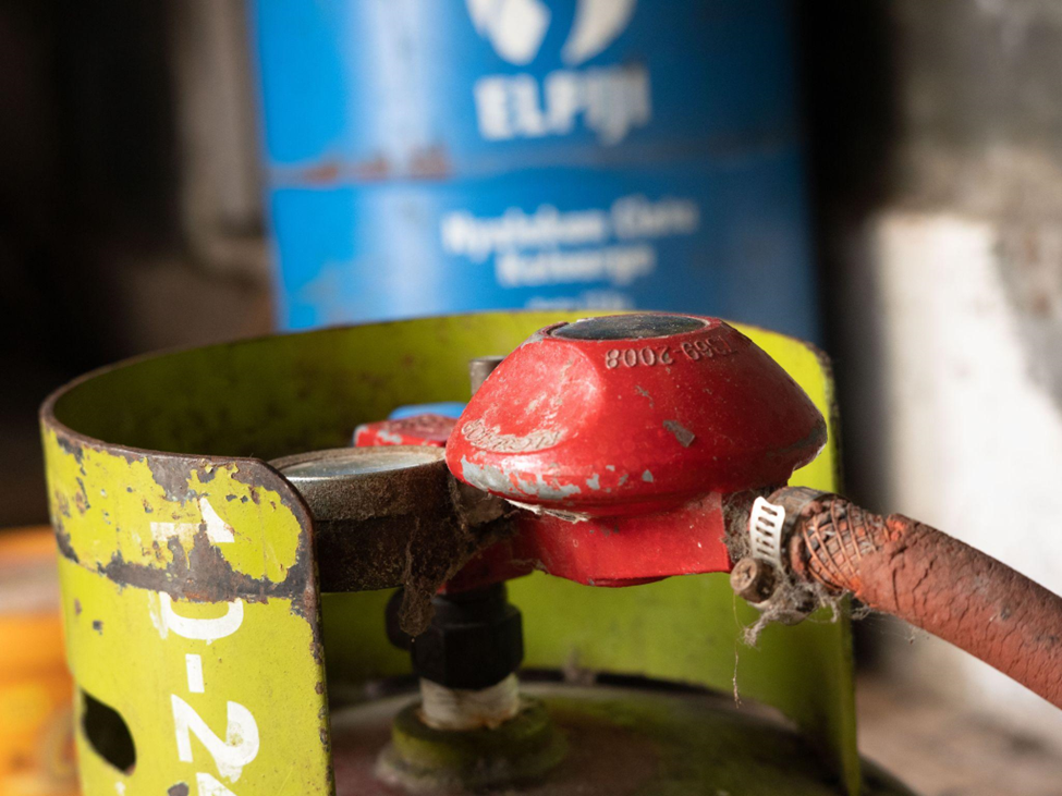 How do we know if a gas bottle is expired? - Its Released
