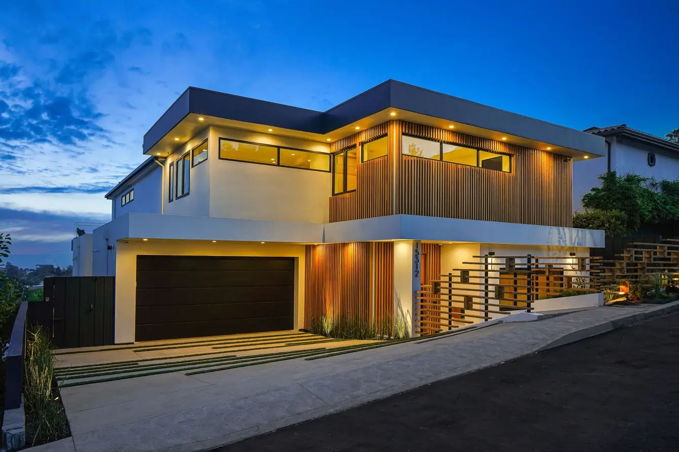 Building a Strong Foundation for Your Dream Home with Modern Builders ...